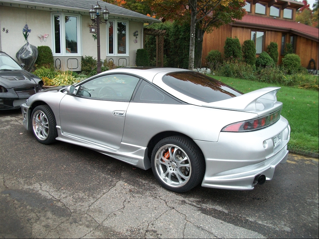 Mitsubishi Eclipse GSX Coupe 1995